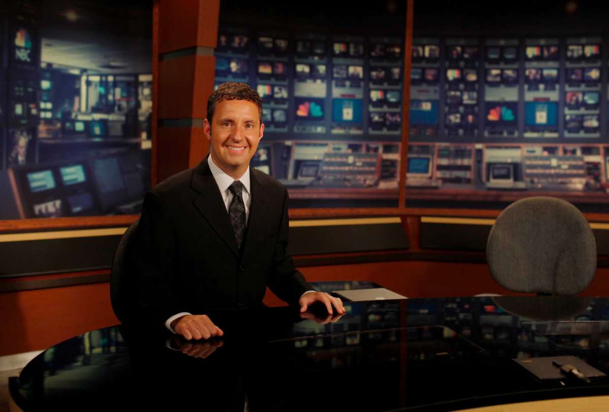 NFL Commentators salary (Play by play announcer & Analysts)